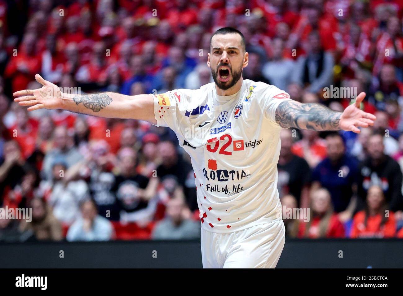 OSLO, NORWAY - FEBRUARY 02: Leon Susnja of Croatia reacts during the 2025 IHF Men's Handball ...