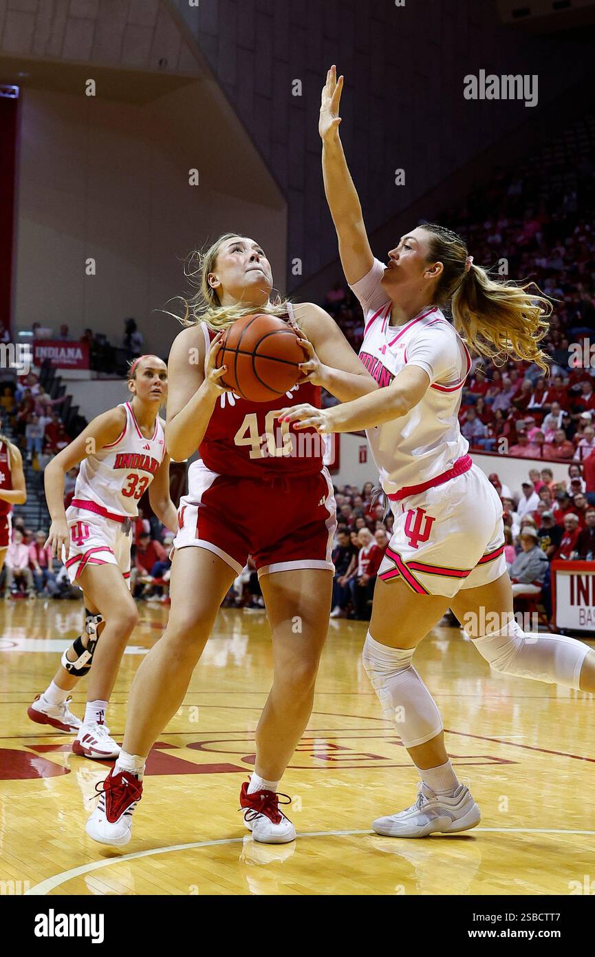 BLOOMINGTON, IN - FEBRUARY 02: Nebraska Cornhuskers center Alexis ...