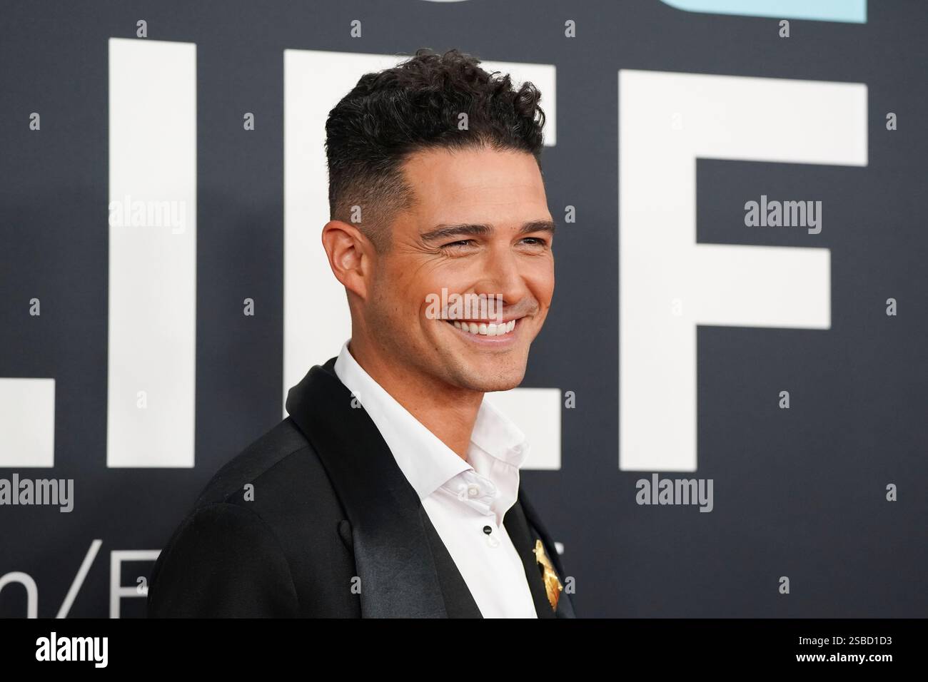 Wells Adams arrives at the 67th annual Grammy Awards on Sunday, Feb. 2, 2025, in Los Angeles ...