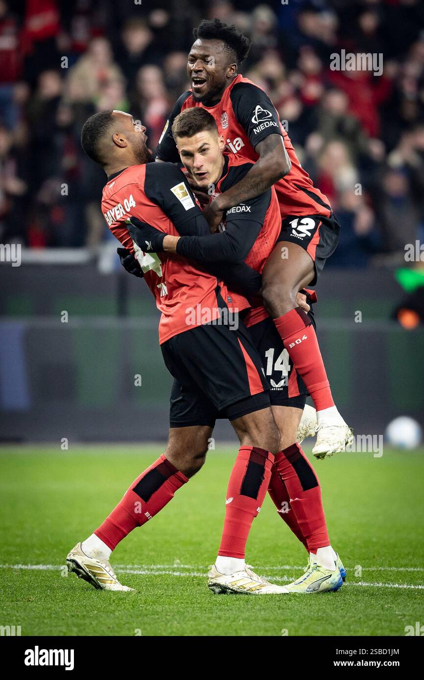 Leverkusen, Deutschland. 02nd Feb, 2025. Torjubel mit Torsch?tze zum 3:0, Patrick Schick (Bayer ...