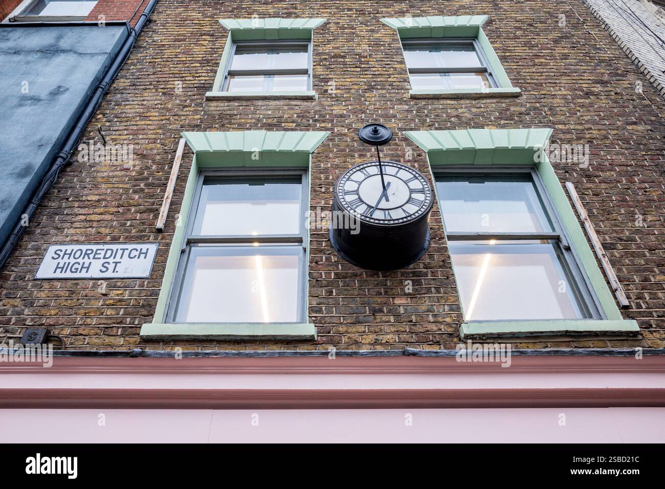 110 shoreditch high street hi-res stock photography and images - Alamy