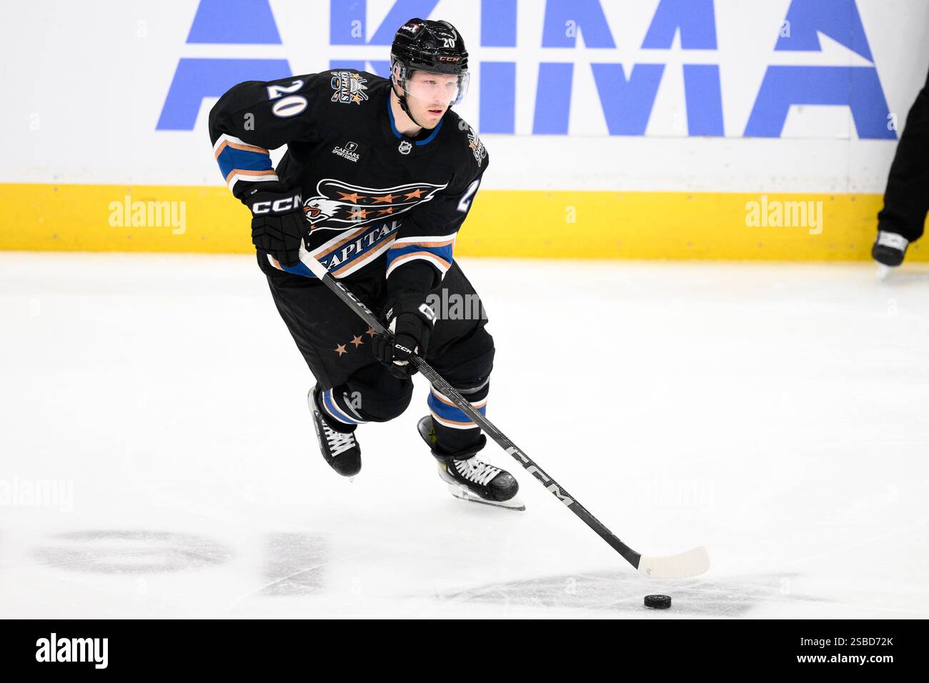Washington Capitals center Lars Eller (20) in action during the third ...