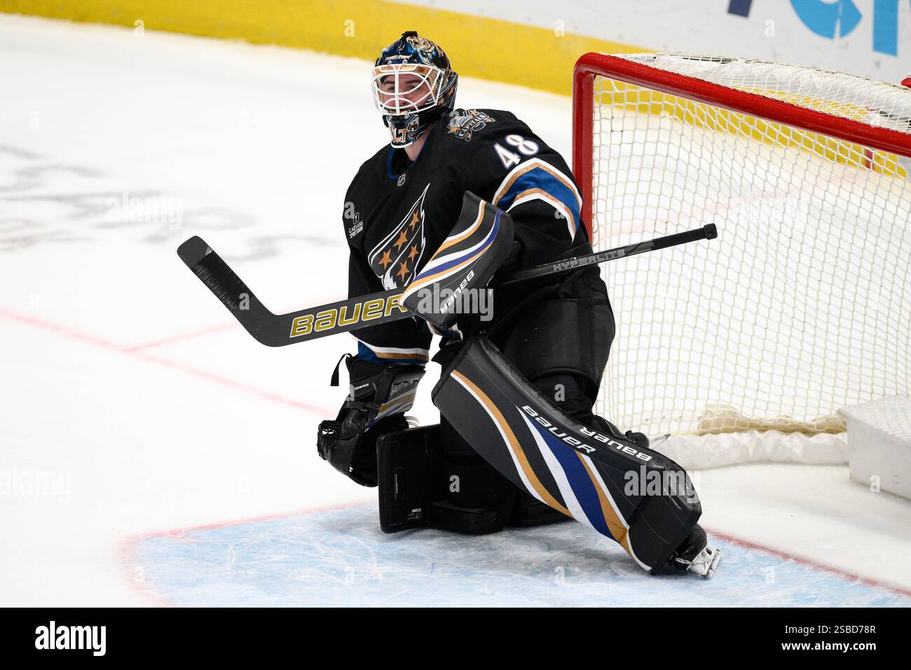 Washington Capitals goaltender Logan Thompson (48) in action during ...