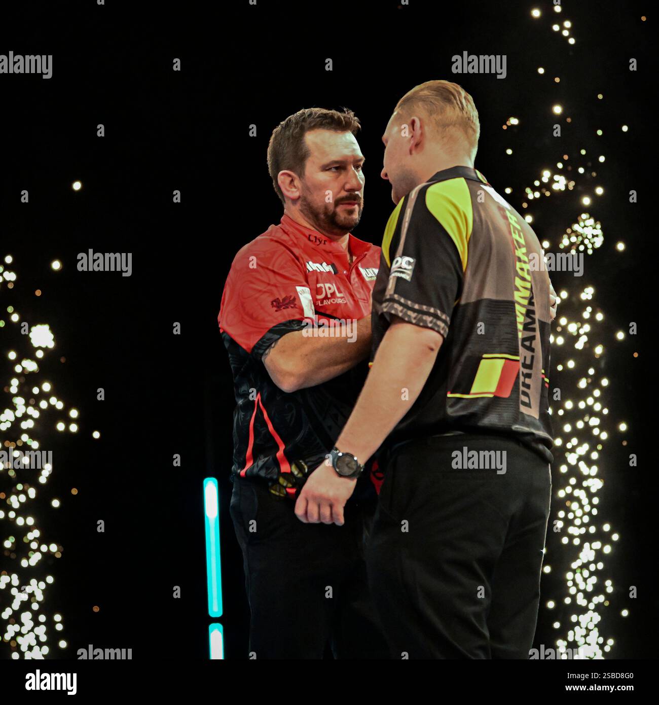 MK Arena, Milton Keynes, UK. 2nd Feb, 2025. 2025 PDC Winmau Darts ...