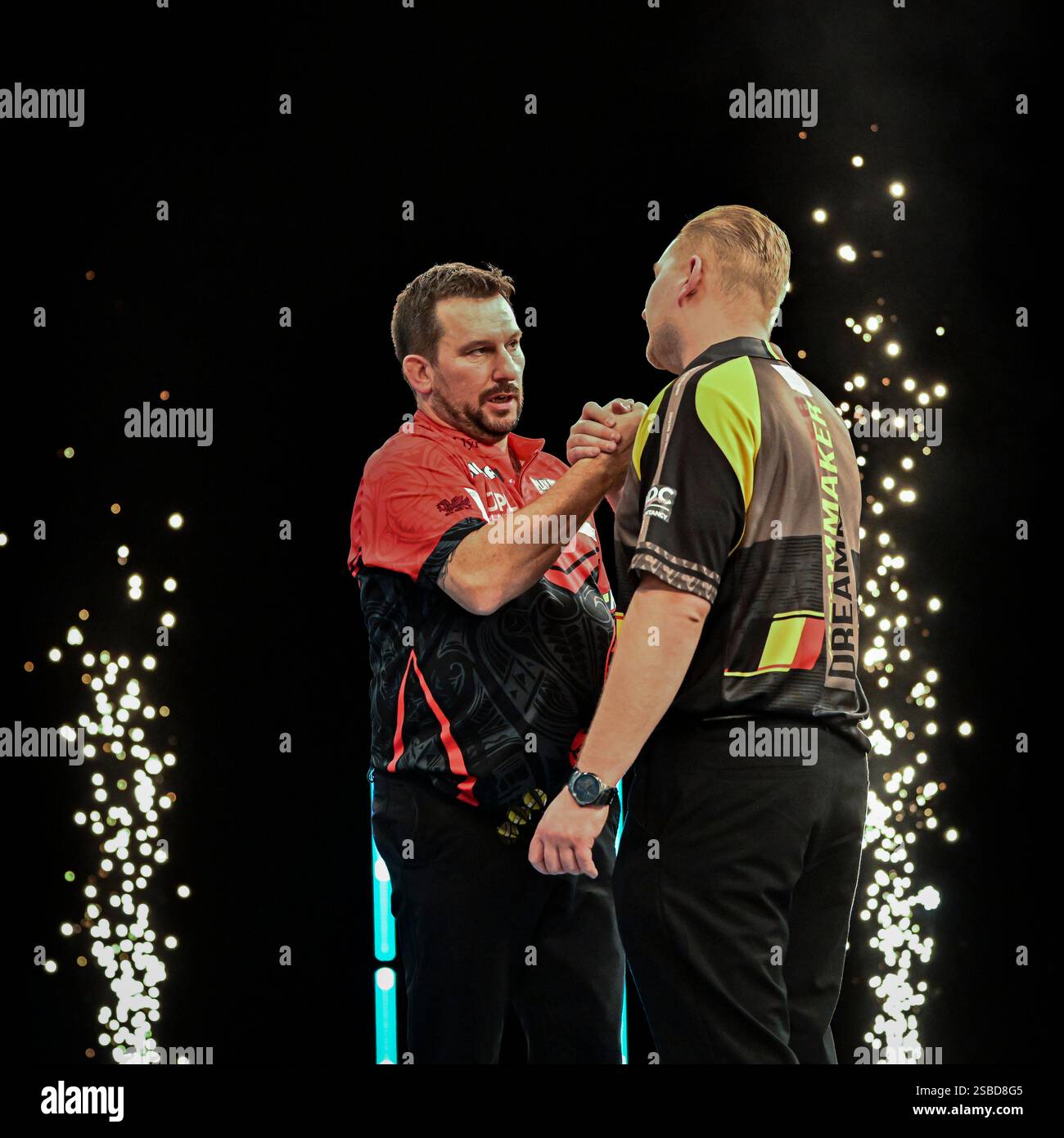 MK Arena, Milton Keynes, UK. 2nd Feb, 2025. 2025 PDC Winmau Darts ...
