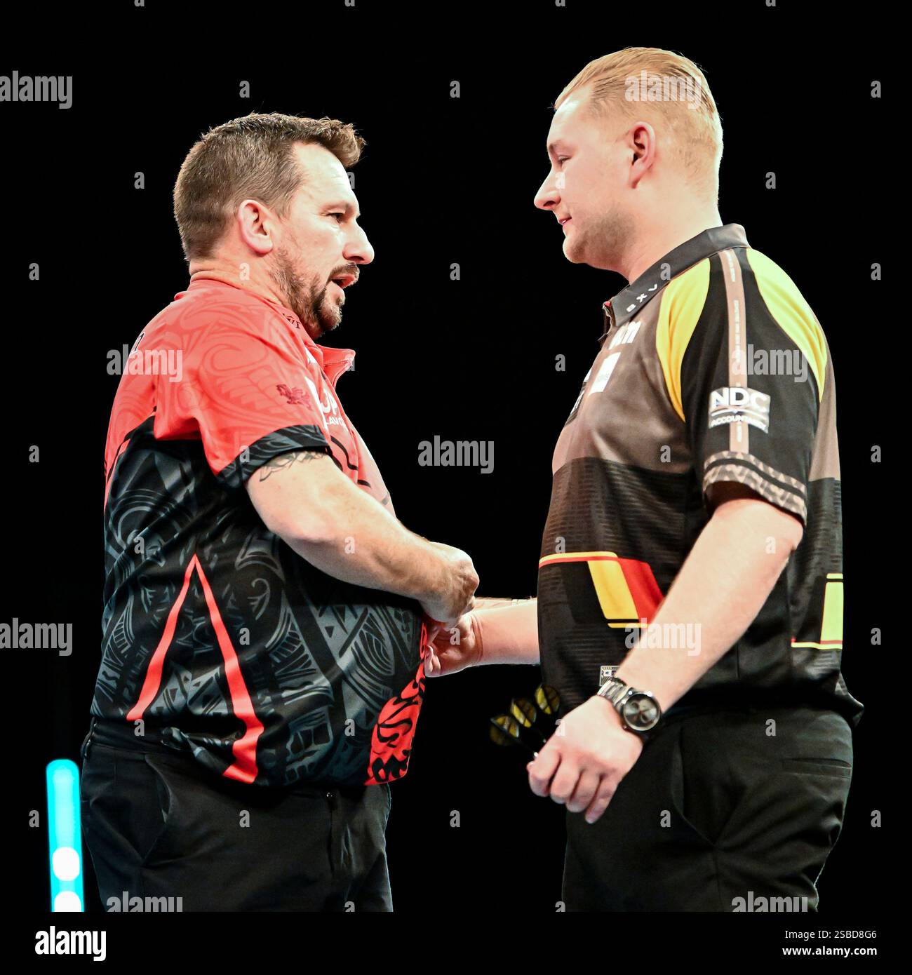 MK Arena, Milton Keynes, UK. 2nd Feb, 2025. 2025 PDC Winmau Darts ...