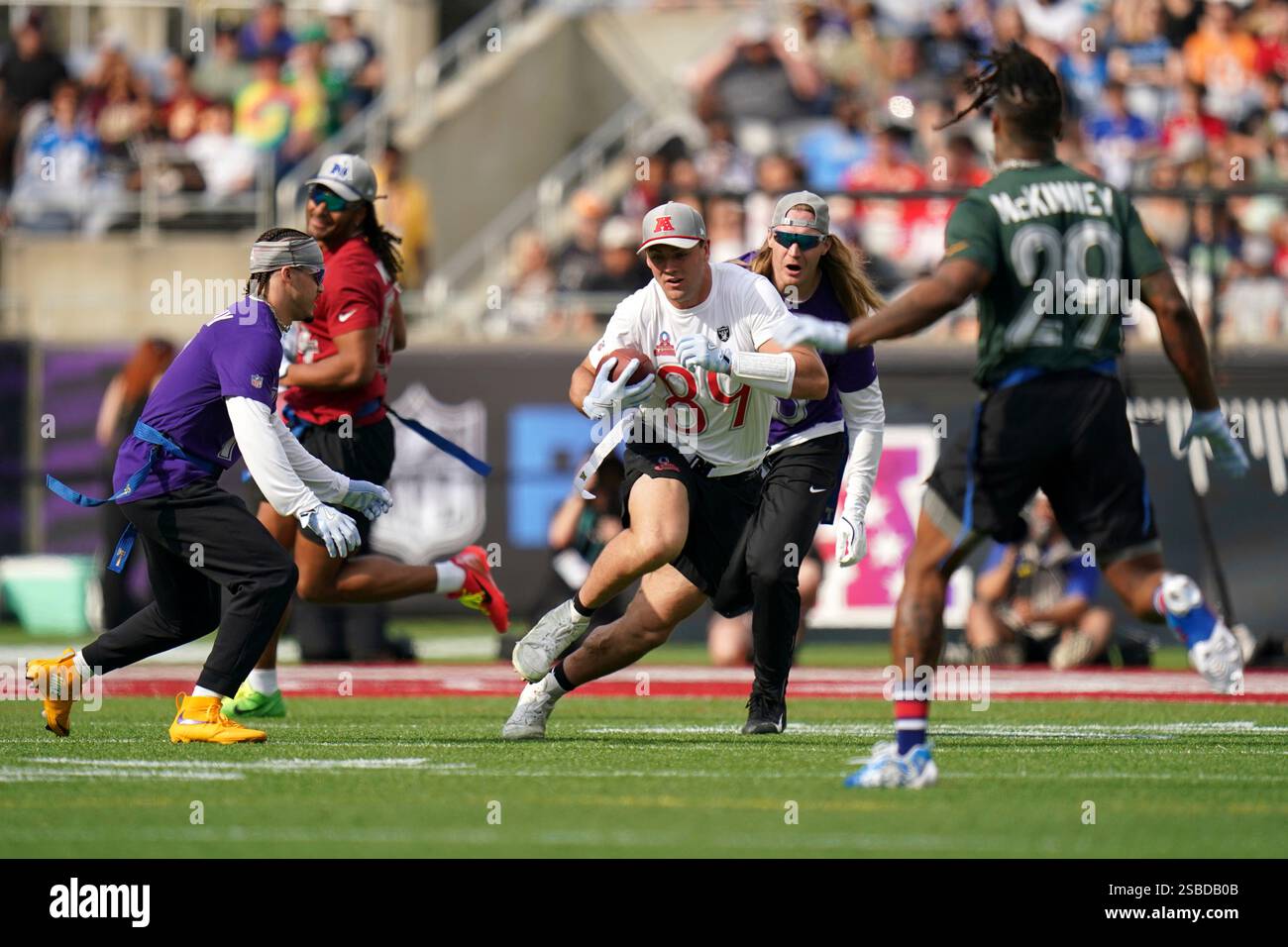 AFC tight end Brock Bowers (89), of the Las Vegas Raiders, carries the ...