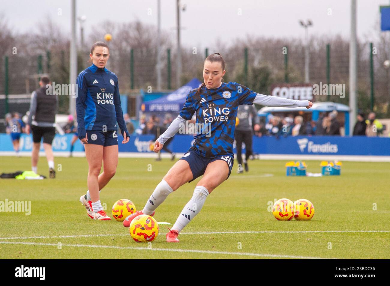 Liverpool, UK. 2nd Feb, 2025. Missy Goodwin (20 Leicester City) shoots ...