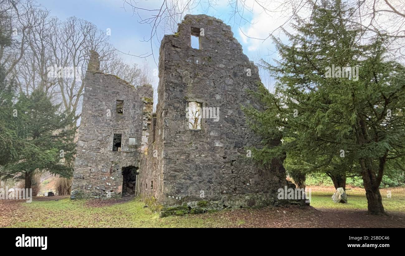 Finlarig Castle. Ancient Scottish ruin. Clan Campbell. Loch Tay in the ...