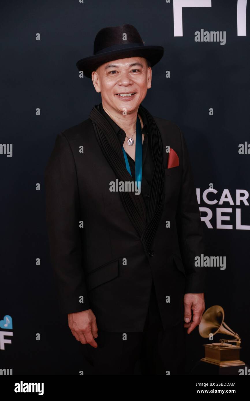 Los Angeles, USA. 02nd Feb, 2025. Dale Edward Chung walking on the red ...