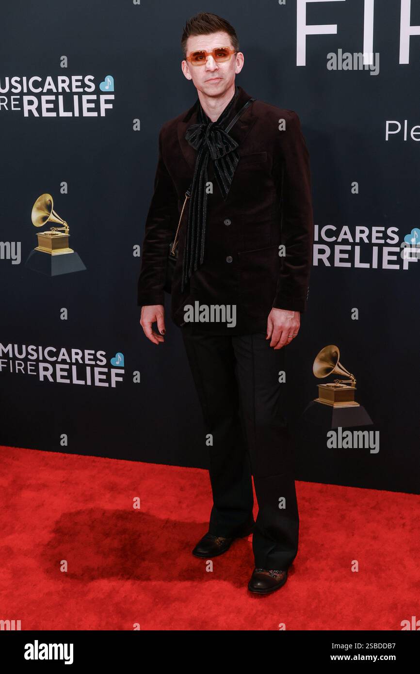 Los Angeles, USA. 02nd Feb, 2025. Benedict Sheehan walking on the red ...