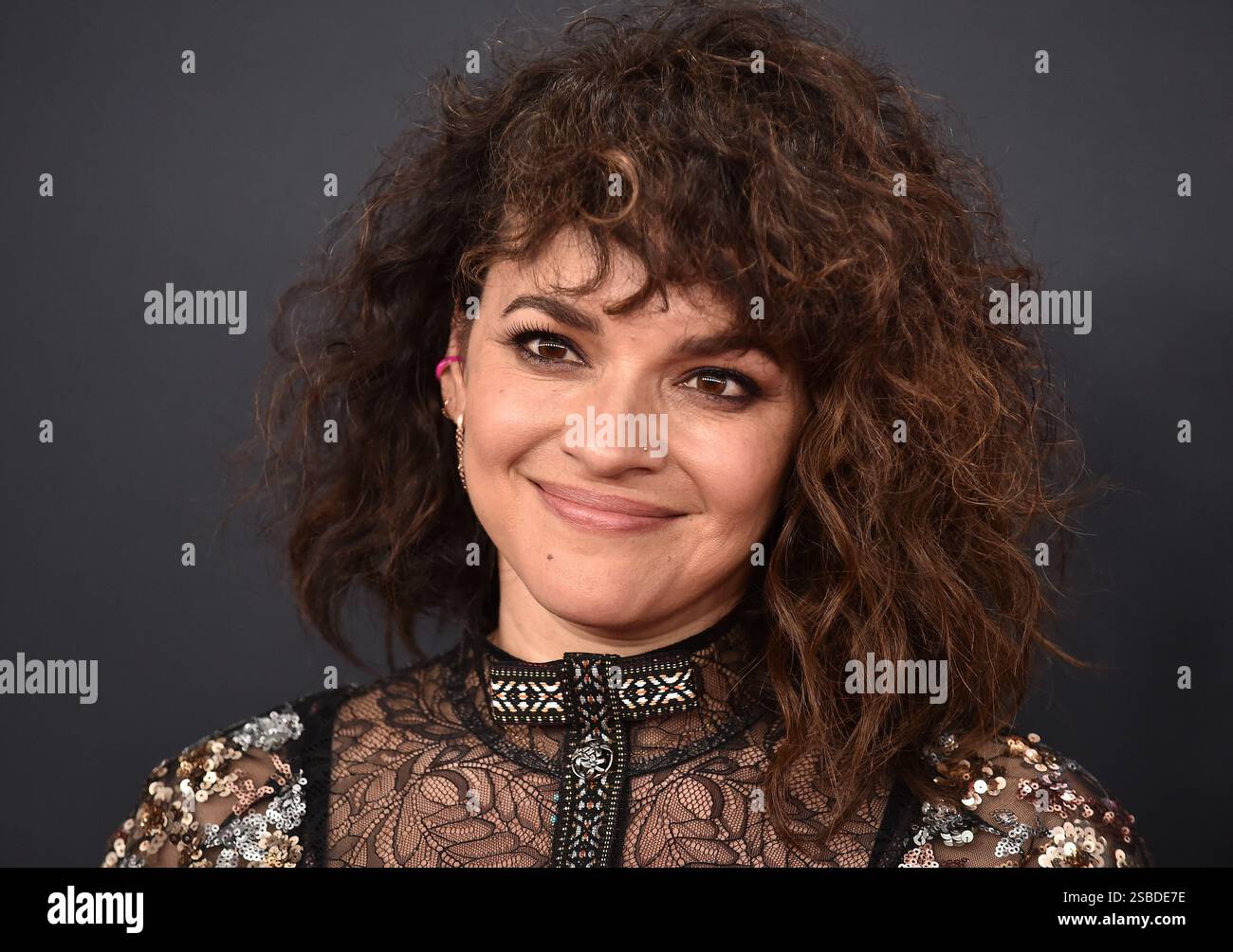 Norah Jones arriving to the 67th Annual Grammy Awards held at Crypto ...