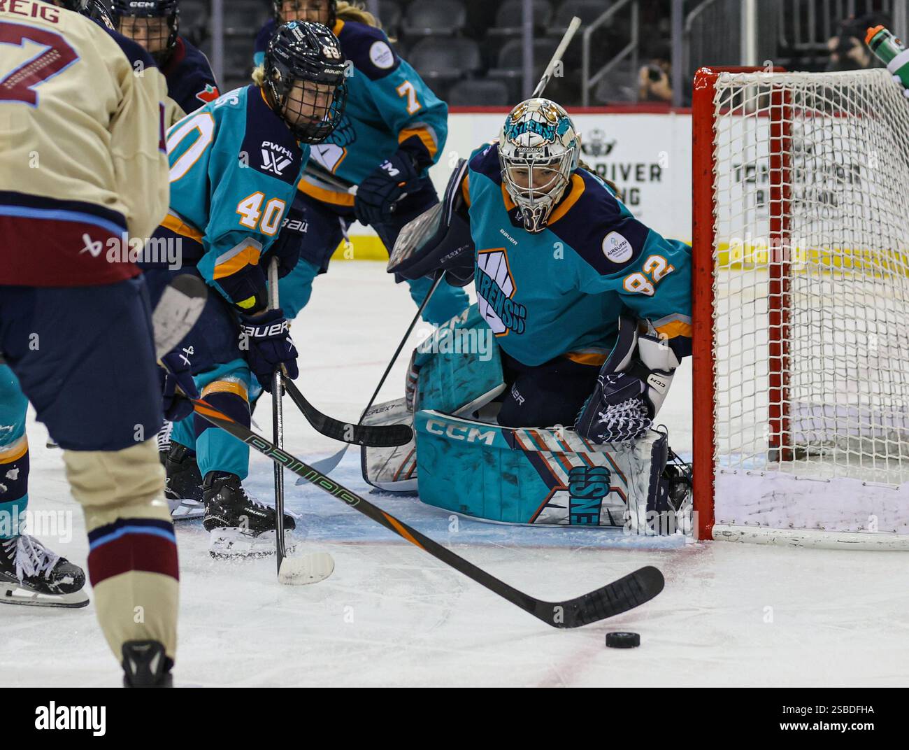 Newark, NJ, USA. 02nd Feb, 2025. New York Sirens goalie Kayle Osborne ...