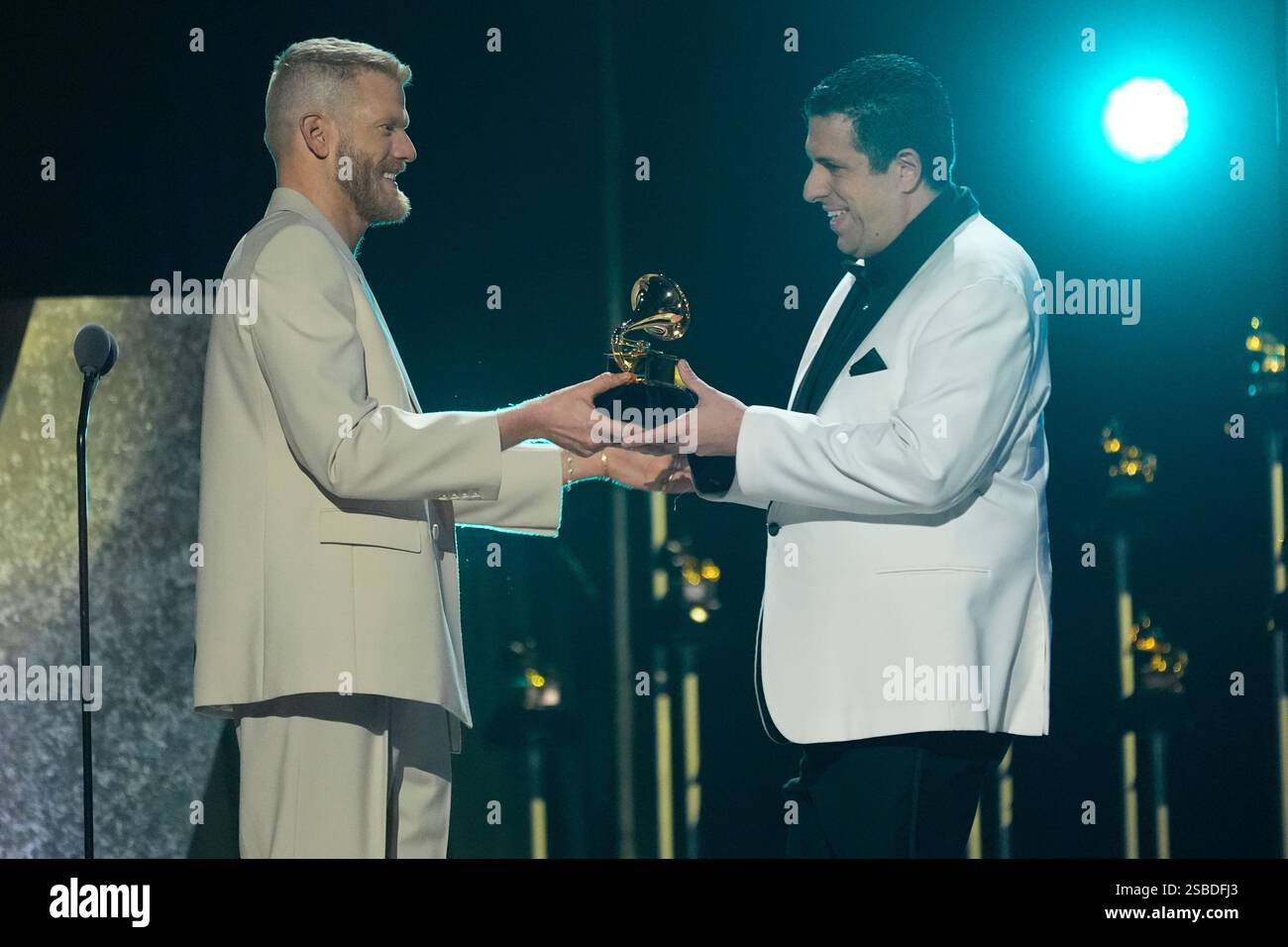 Ricky Riccardi, right, accepts the award for best album notes for ...