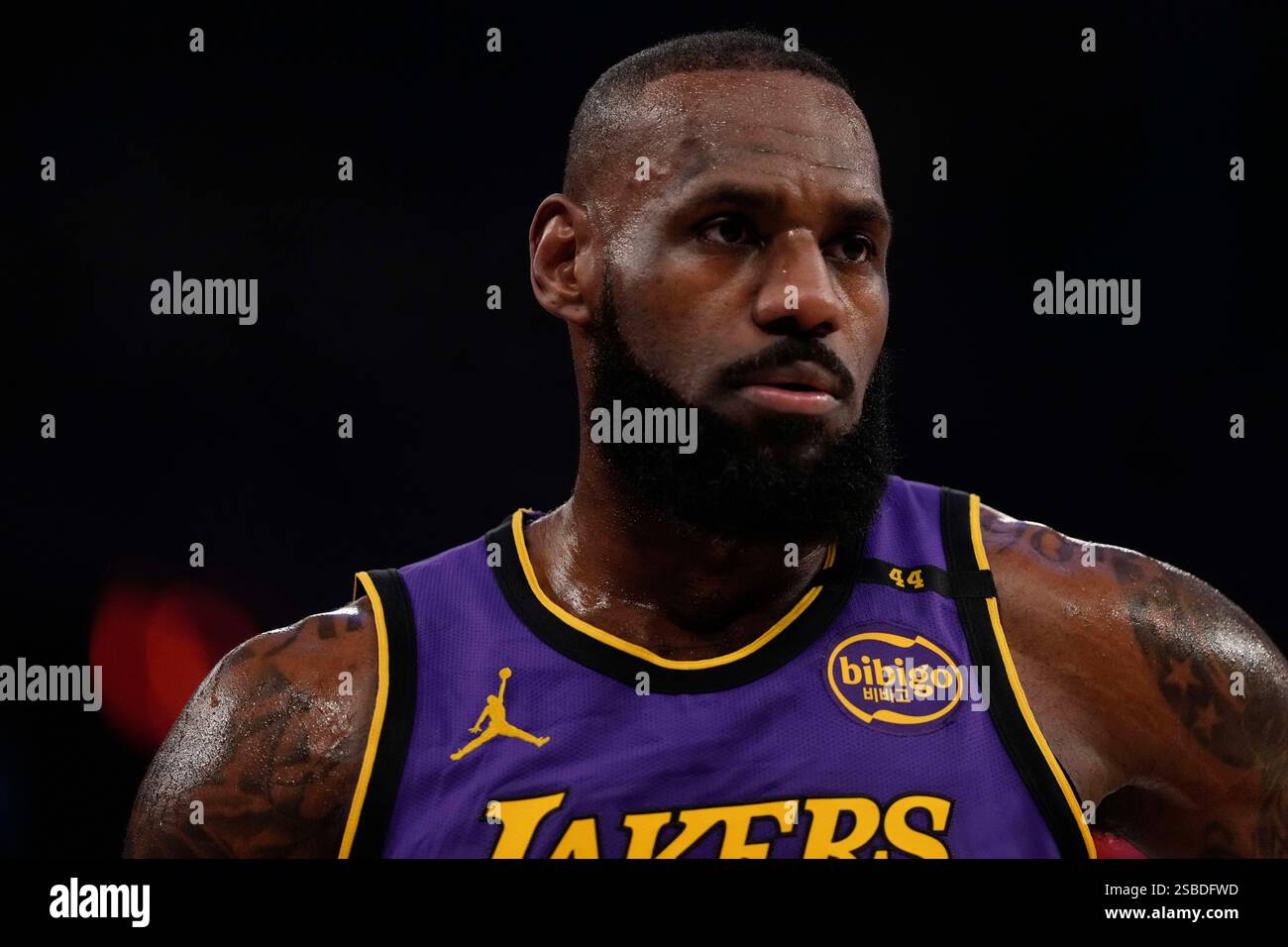 Los Angeles Lakers' LeBron James (23) during the first half of an NBA ...