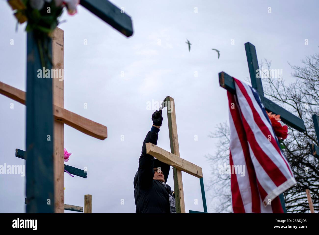 Washington, United States. 02nd Feb, 2025. Artist Roberto Marquez ...