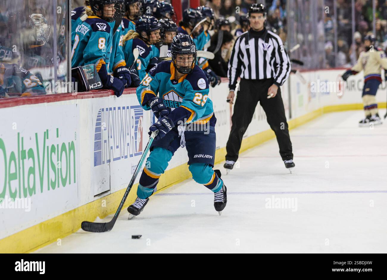 February 02, 2025: New York Sirens forward Emmy Fecteau (29) during a ...