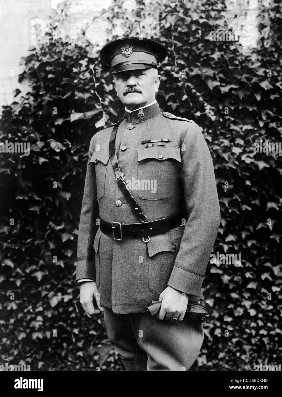 U.S. General John J. Pershing, three-quarter length portrait, Chaumont ...