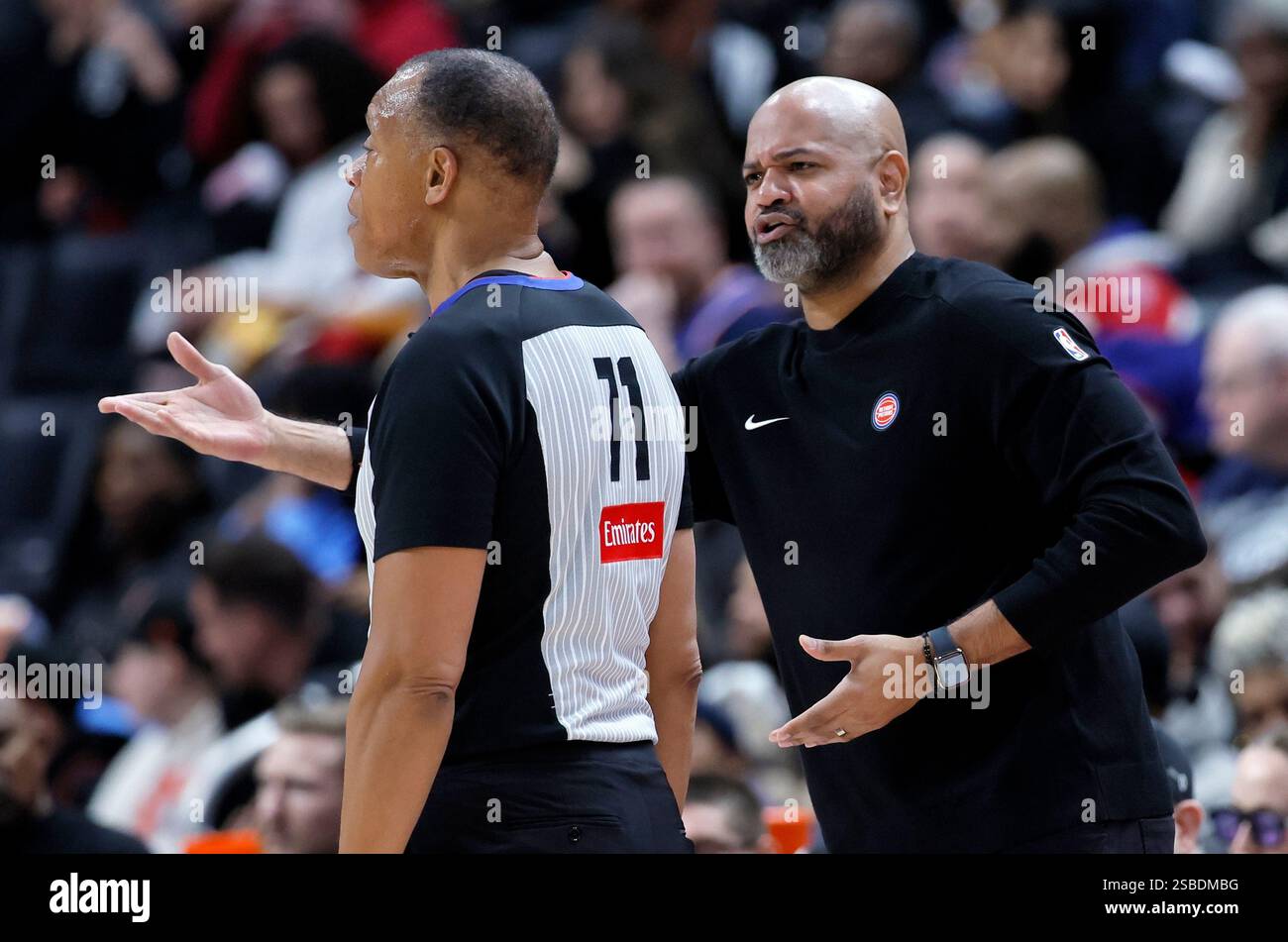 Detroit Pistons head coach J.B.Bickerstaff argues with referee Rodney ...