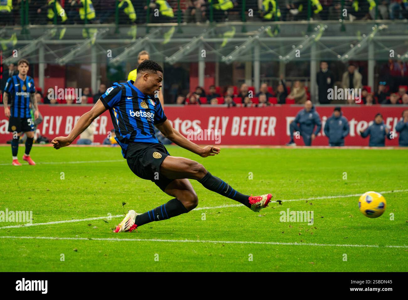 Milan, Italy. 02nd Feb, 2025. Denzel Dumfries (FC Inter) during the ...