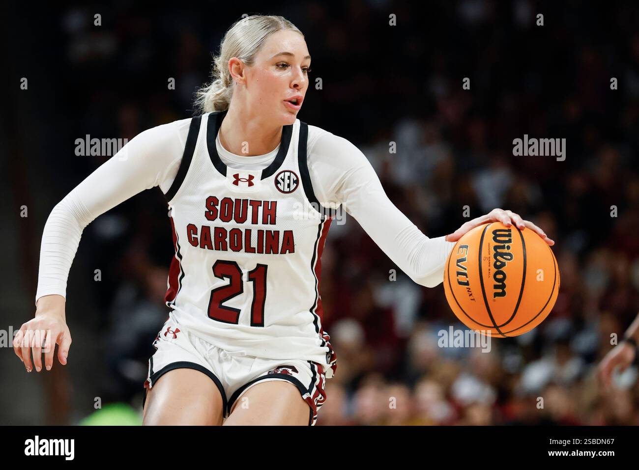 South Carolina forward Chloe Kitts brings the ball upcourt during the ...