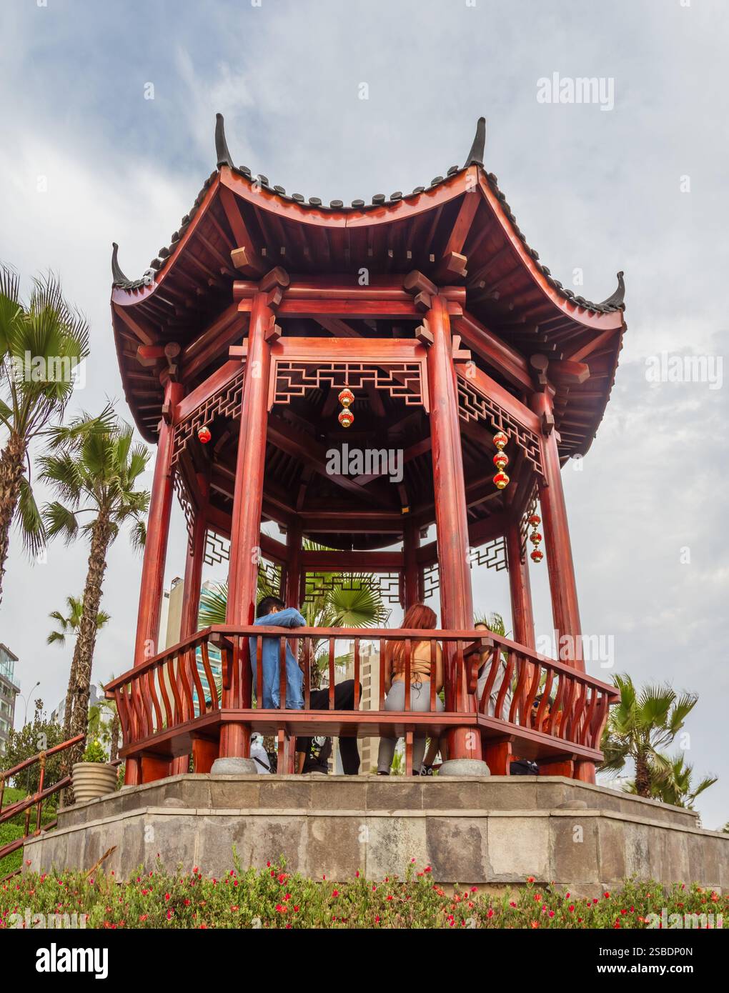 Chinese Park, Miraflores District - Lima, Peru Stock Photo - Alamy