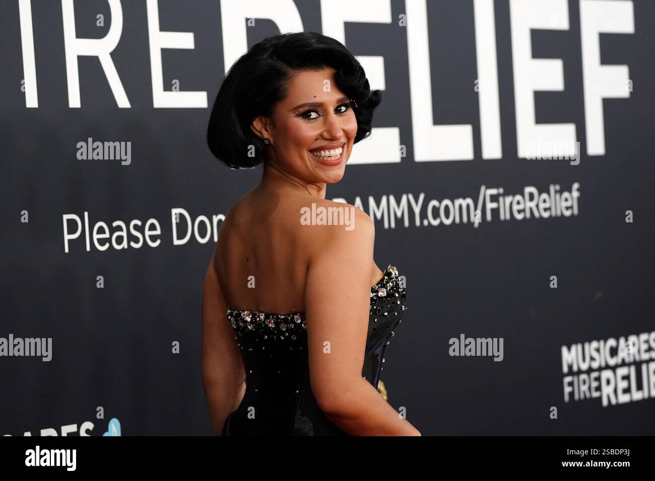 Raye arrives at the 67th annual Grammy Awards on Sunday, Feb. 2, 2025 ...