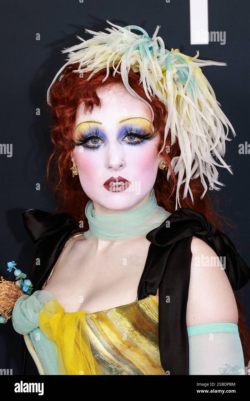 Los Angeles, USA. 02nd Feb, 2025. Chappell Roan walking on the red ...