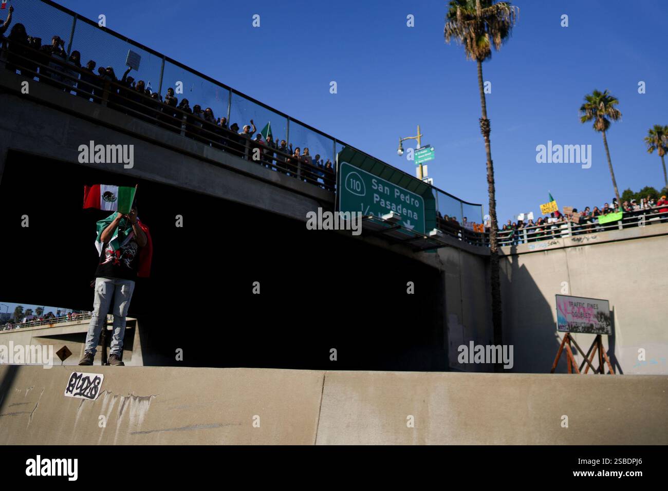 CORRECTS NAME OF THE FREEWAY - Demonstrators shut down the 101 freeway ...