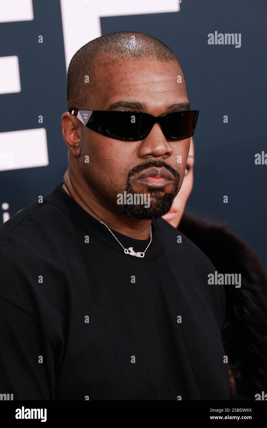 Los Angeles, USA. 02nd Feb, 2025. Kanye West walking on the red carpet ...