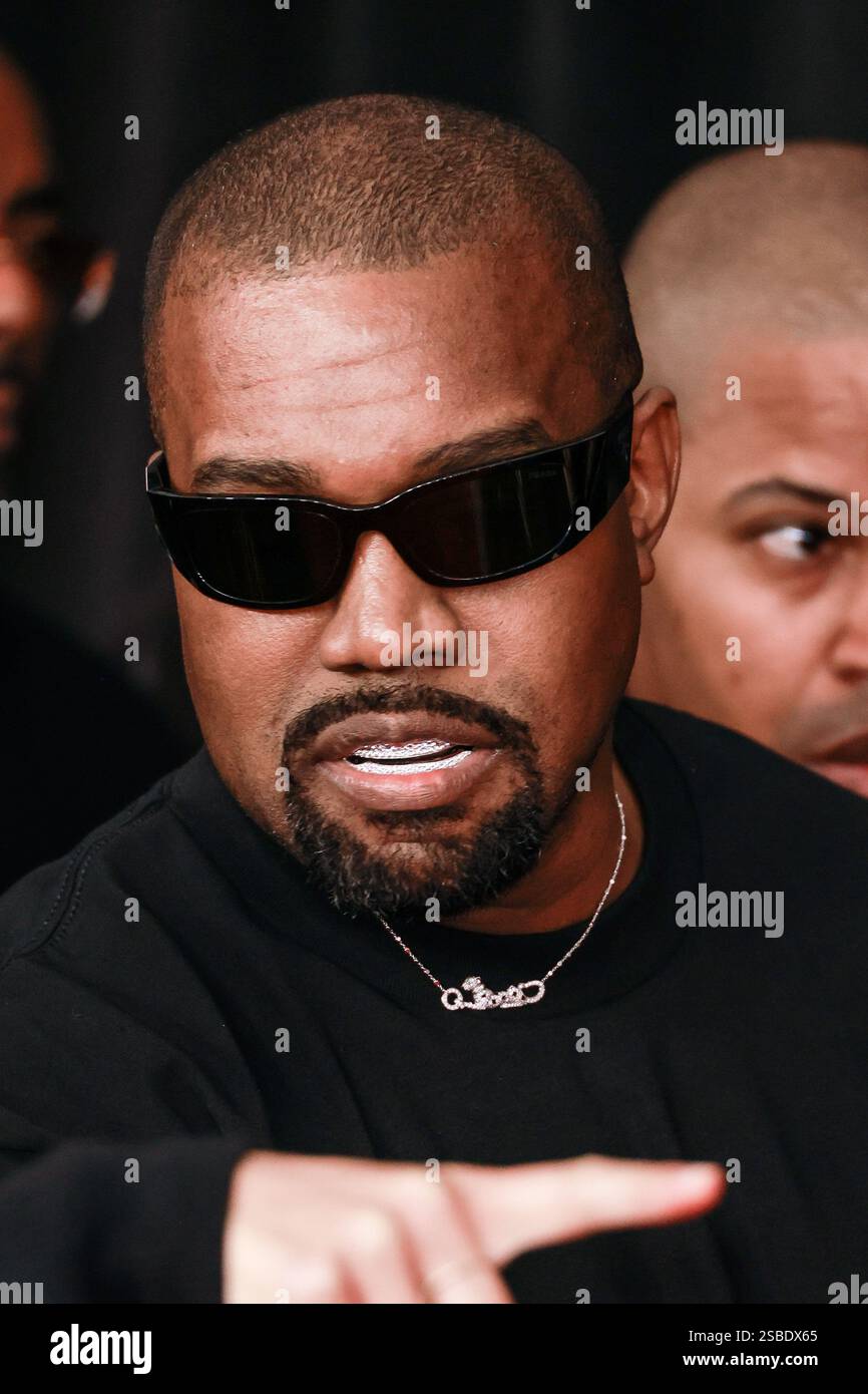 Los Angeles, USA. 02nd Feb, 2025. Kanye West walking on the red carpet ...