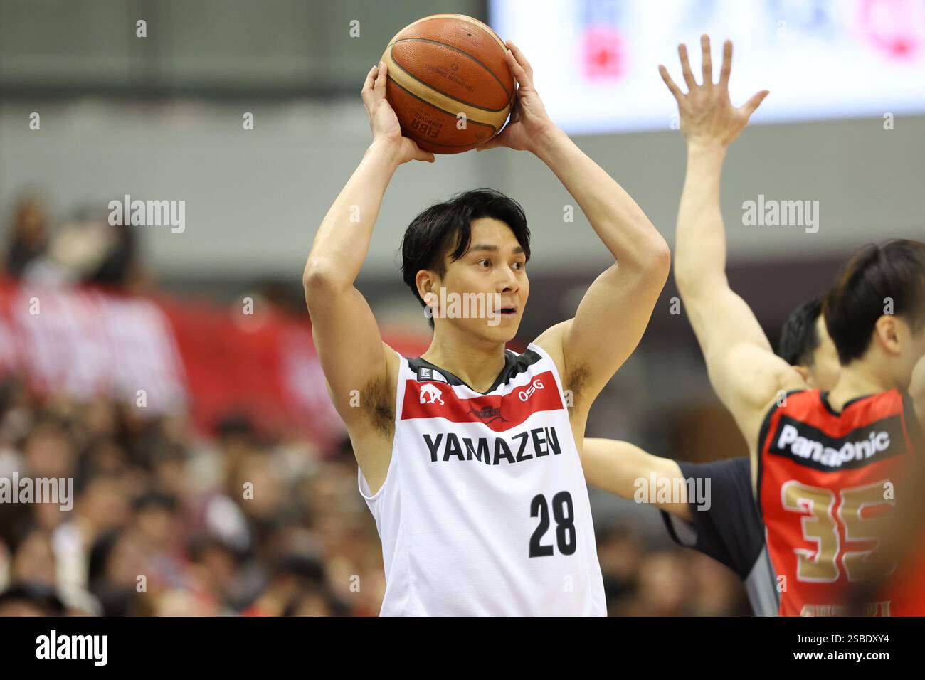 Kazuma Tsuya (Neo Phoenix), FEBRUARY 2, 2025 - Basketball : 2024-25 B.LEAGUE B1 game between ...