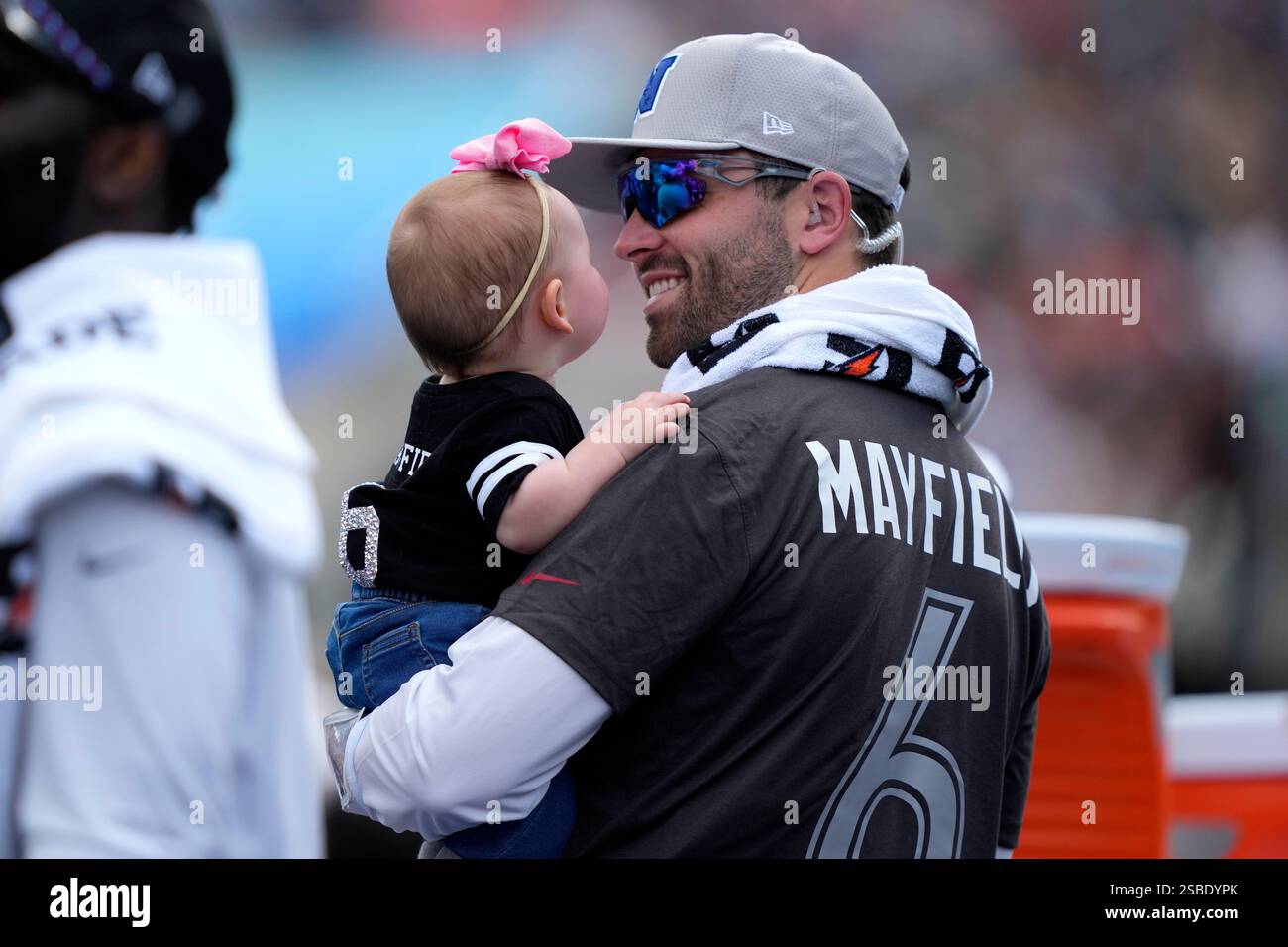 NFC quarterback Baker Mayfield (6), of the Tampa Bay Buccaneers, holds ...
