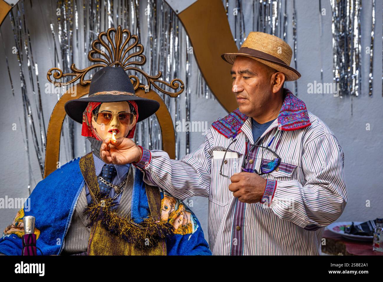 Ceremony of the Mayan deity Saint Maximon at the village of Zunil in ...