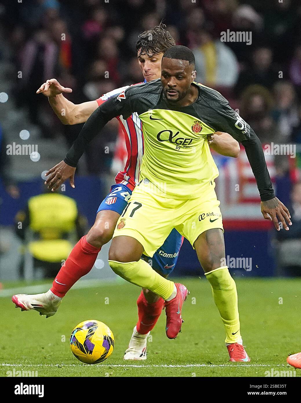 Madrid, Spain. 01st Feb, 2025. Atletico de Madrid's Robin Le Normand (l ...