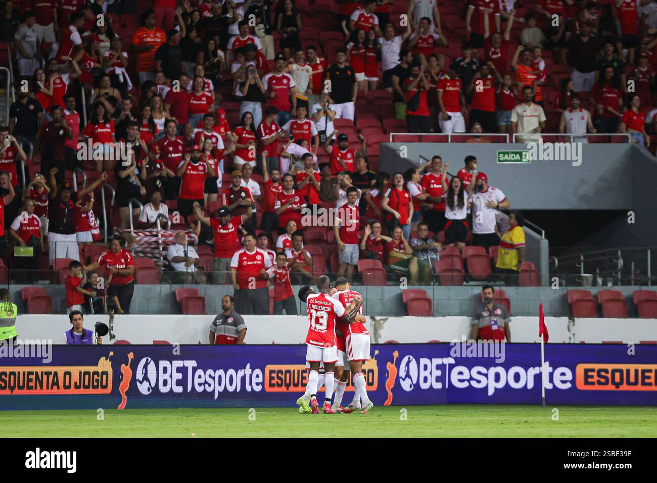 RS - PORTO ALEGRE - 02/02/2025 - GAUCHO 2025, INTERNACIONAL x AVENIDA ...