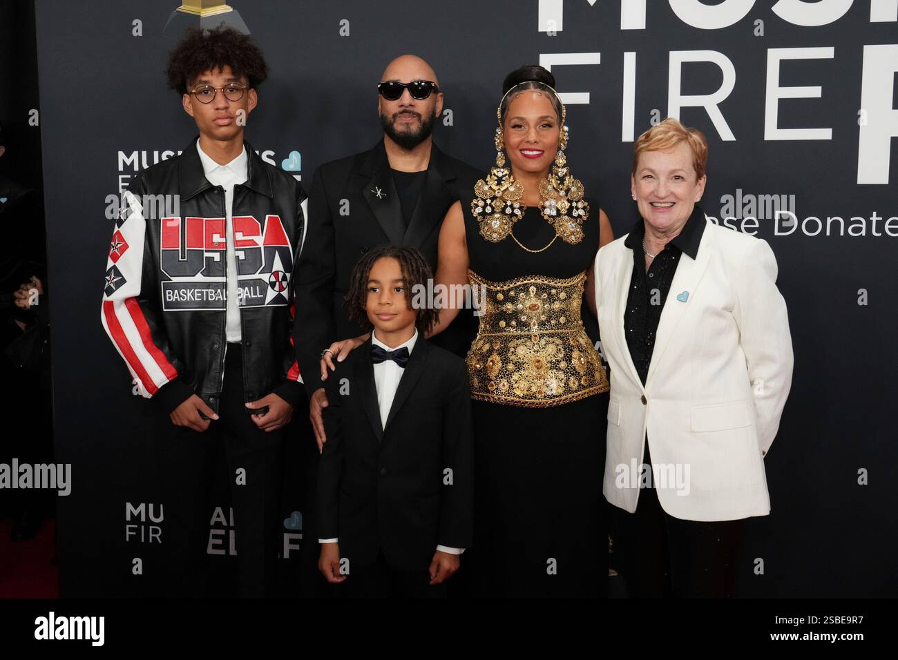 Egypt Daoud Dean, from left, Genesis Ali Dean, Swizz Beatz, Alicia Keys ...