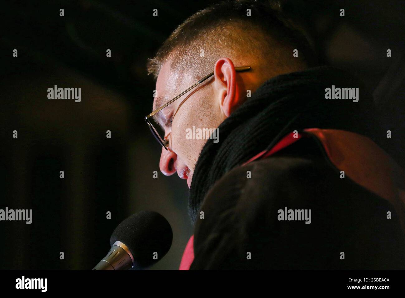 Berlin, Deutschland, 02.02.2025: Konrad-Adenauer-Haus: Demo unter dem ...