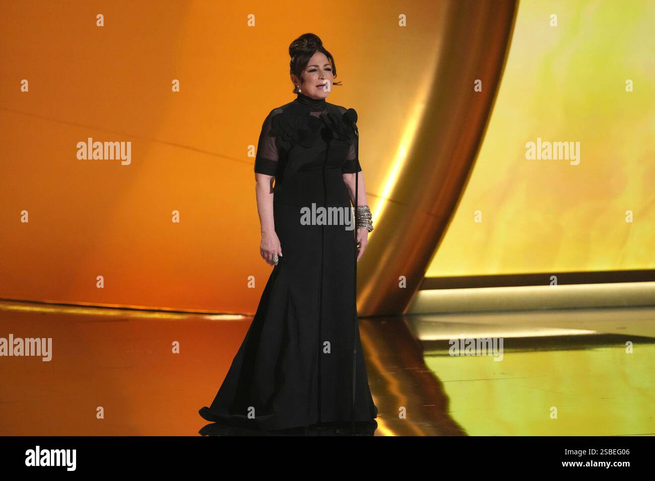 Gloria Estefan introduces a performance by Shakira during the 67th ...