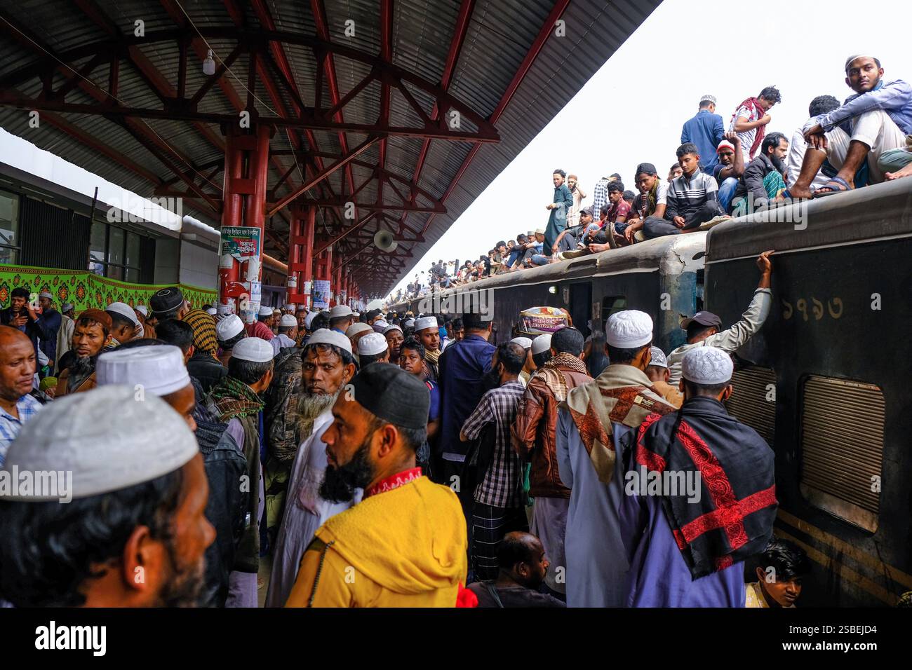 Dhaka, Khulna, Bangladesh. 2nd Feb, 2025. Explore the world's most ...