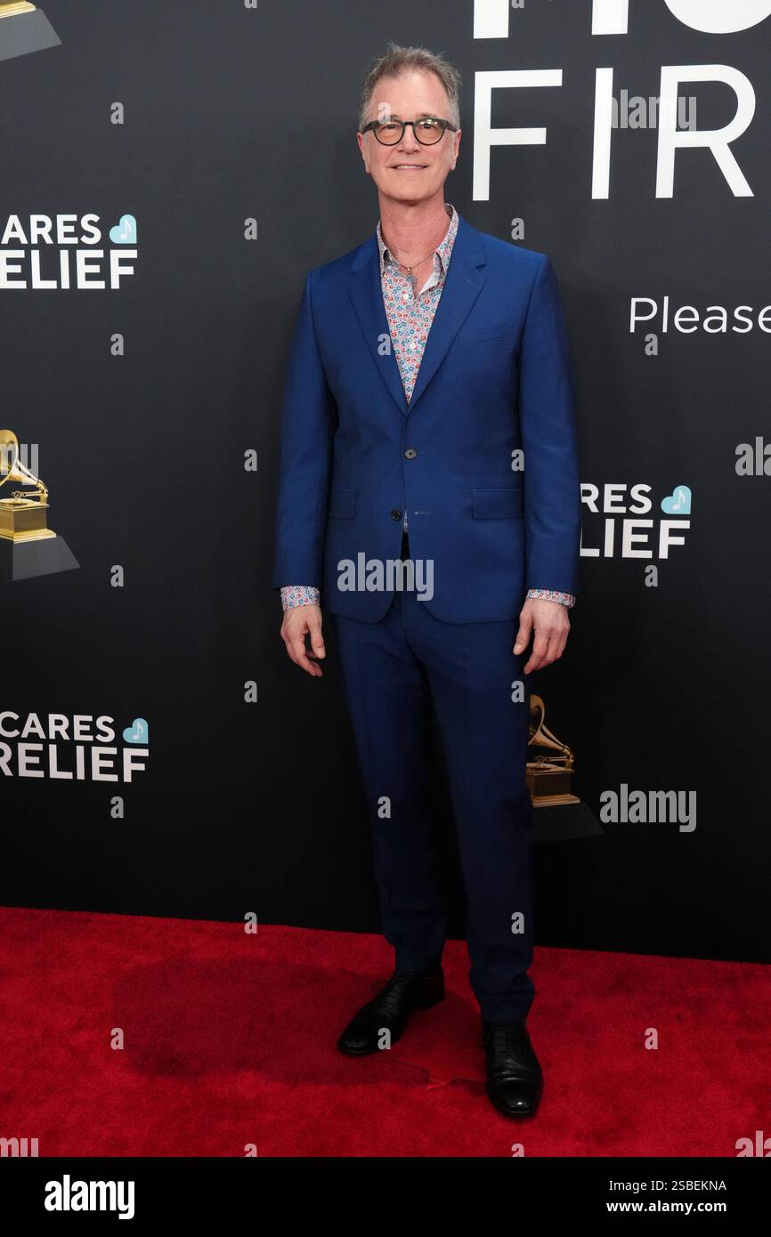 Dan Wilson arrives at the 67th annual Grammy Awards on Sunday, Feb. 2 ...