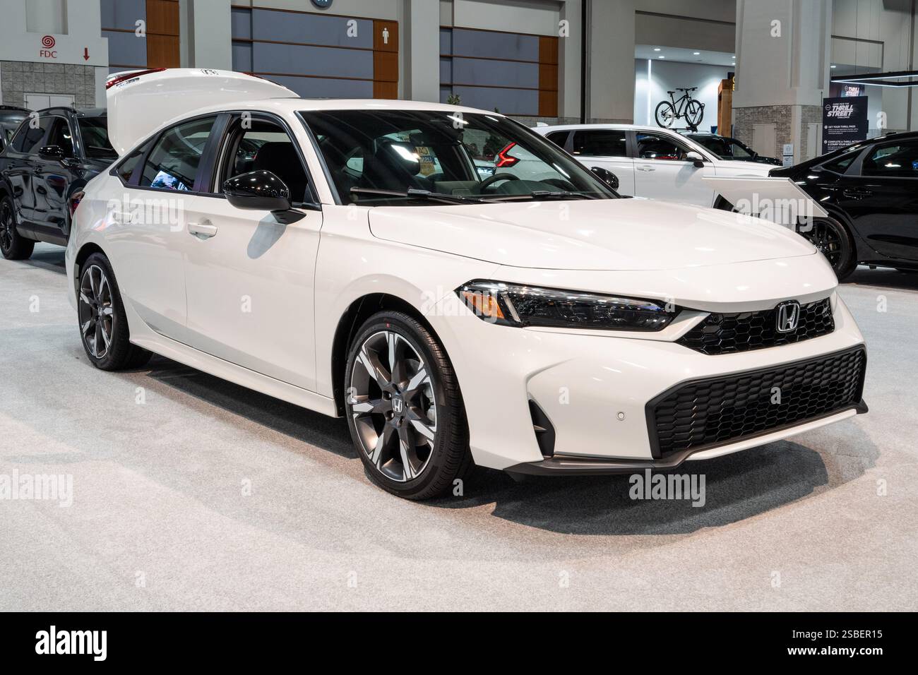 Washington, United States. 31st Jan, 2025. A 2025 Honda Civic 4D HYB SP ...