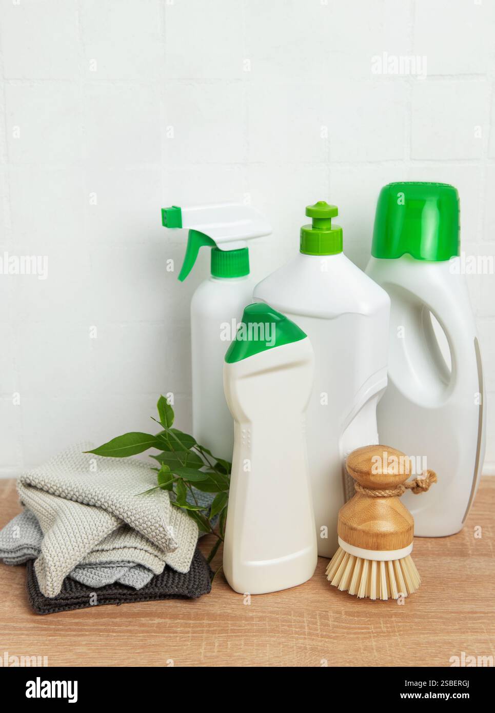 Green business practices hi-res stock photography and images - Alamy