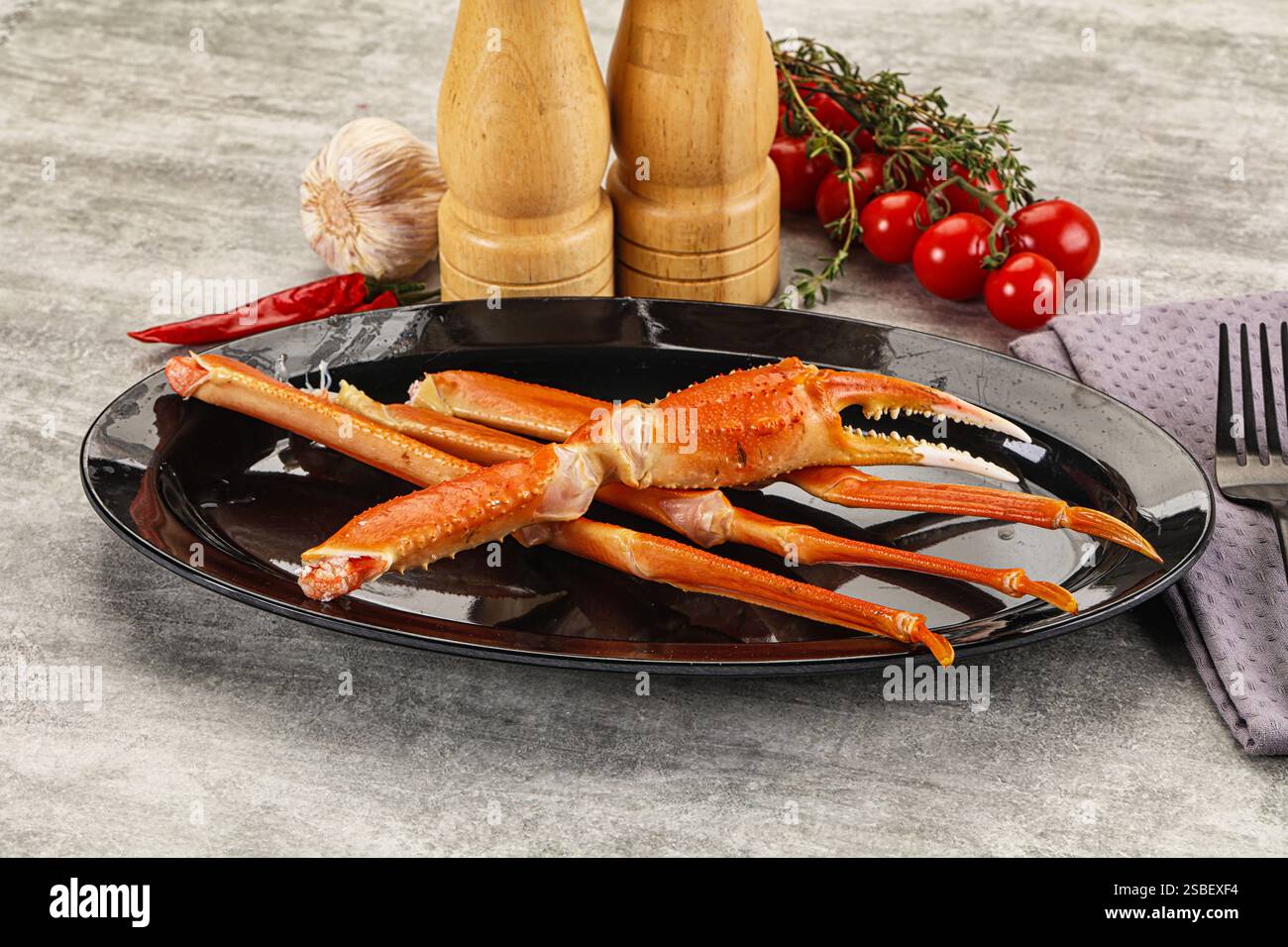 Delicous luxury boiled crab claw legs Stock Photo - Alamy