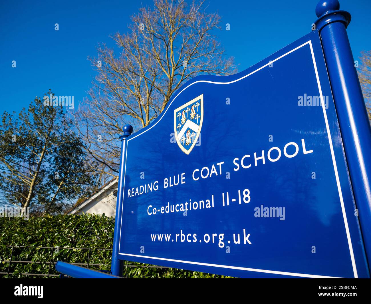 Reading Blue Coat School, Entrance and Signs, Sonning, Reading ...