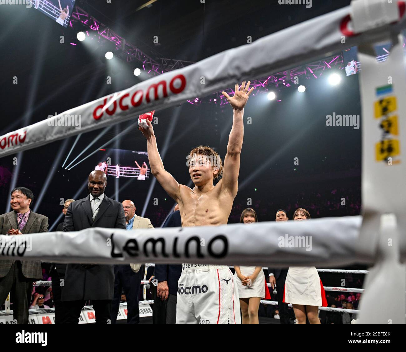 Champion Naoya Inoue of Japan won the world super-bantamweight title ...