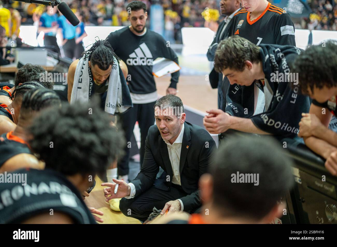 Ty Harrelson (ratiopharm Ulm, Head-Coach), GER, MHP Riesen Ludwigsburg ...