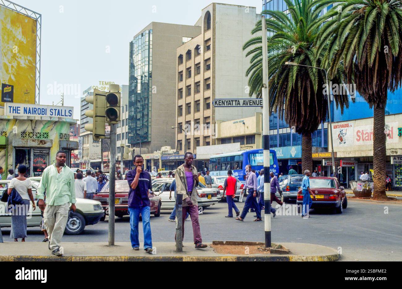 Kenya, Nairobi. City scene. Kenyatta Avenue Stock Photo - Alamy