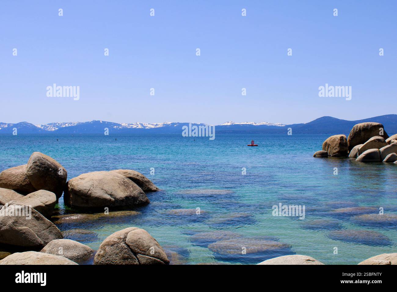Rocks at lake tahoe hi-res stock photography and images - Alamy