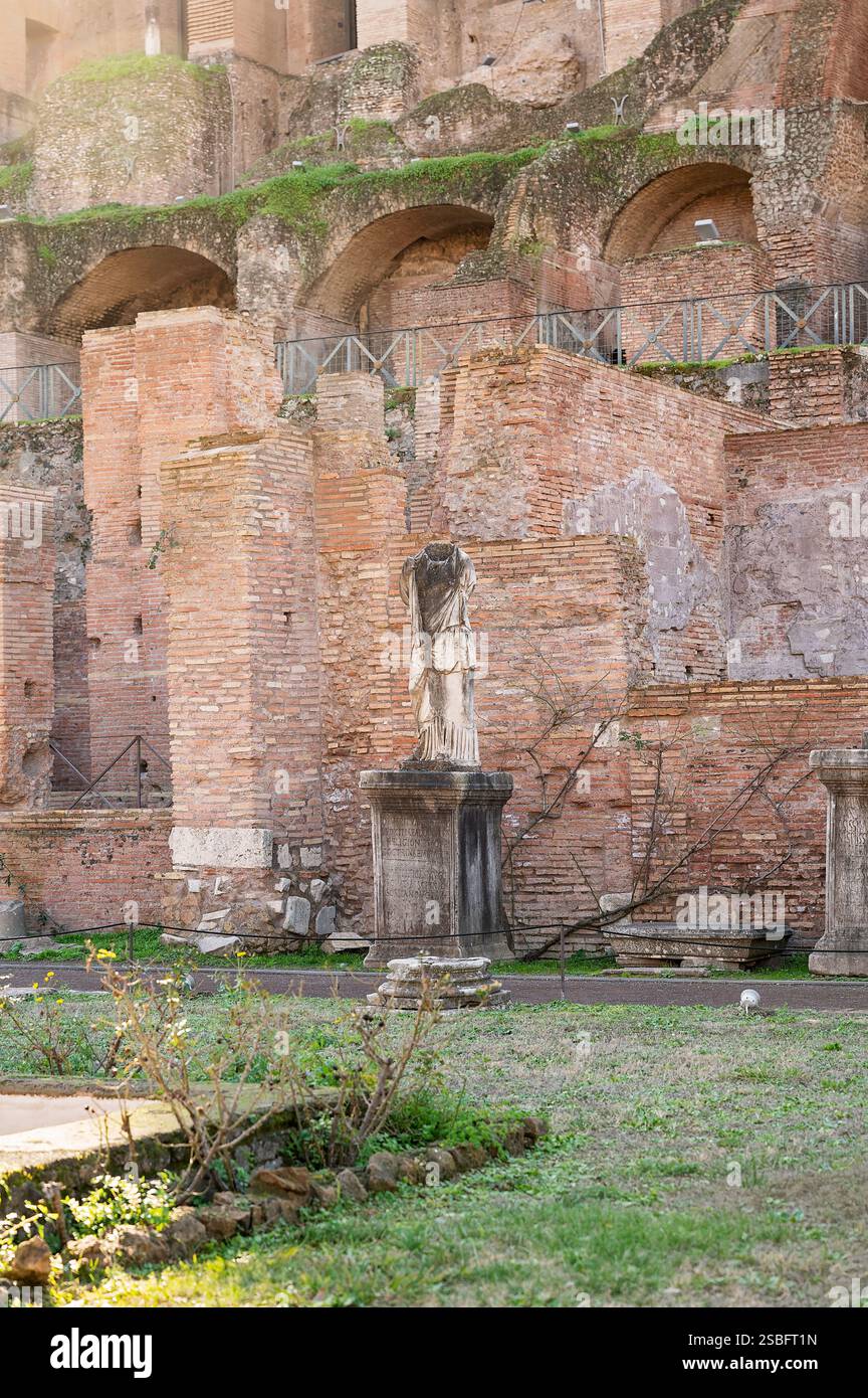 Ancient headless statue among ruins in Rome, Italy Stock Photo - Alamy